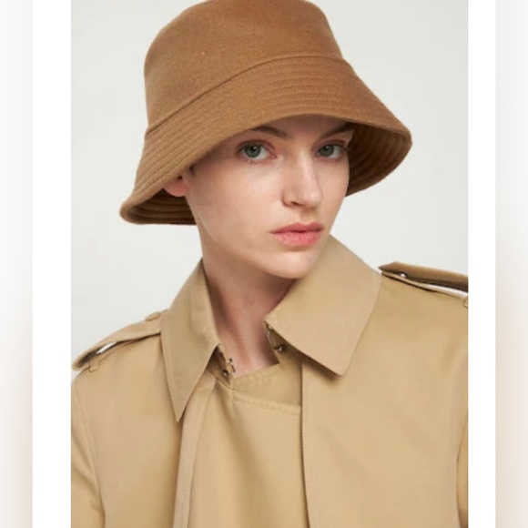 MaxMara | Accessories | Max Mara Accessories Labelcut Pure Wool Bucket ...